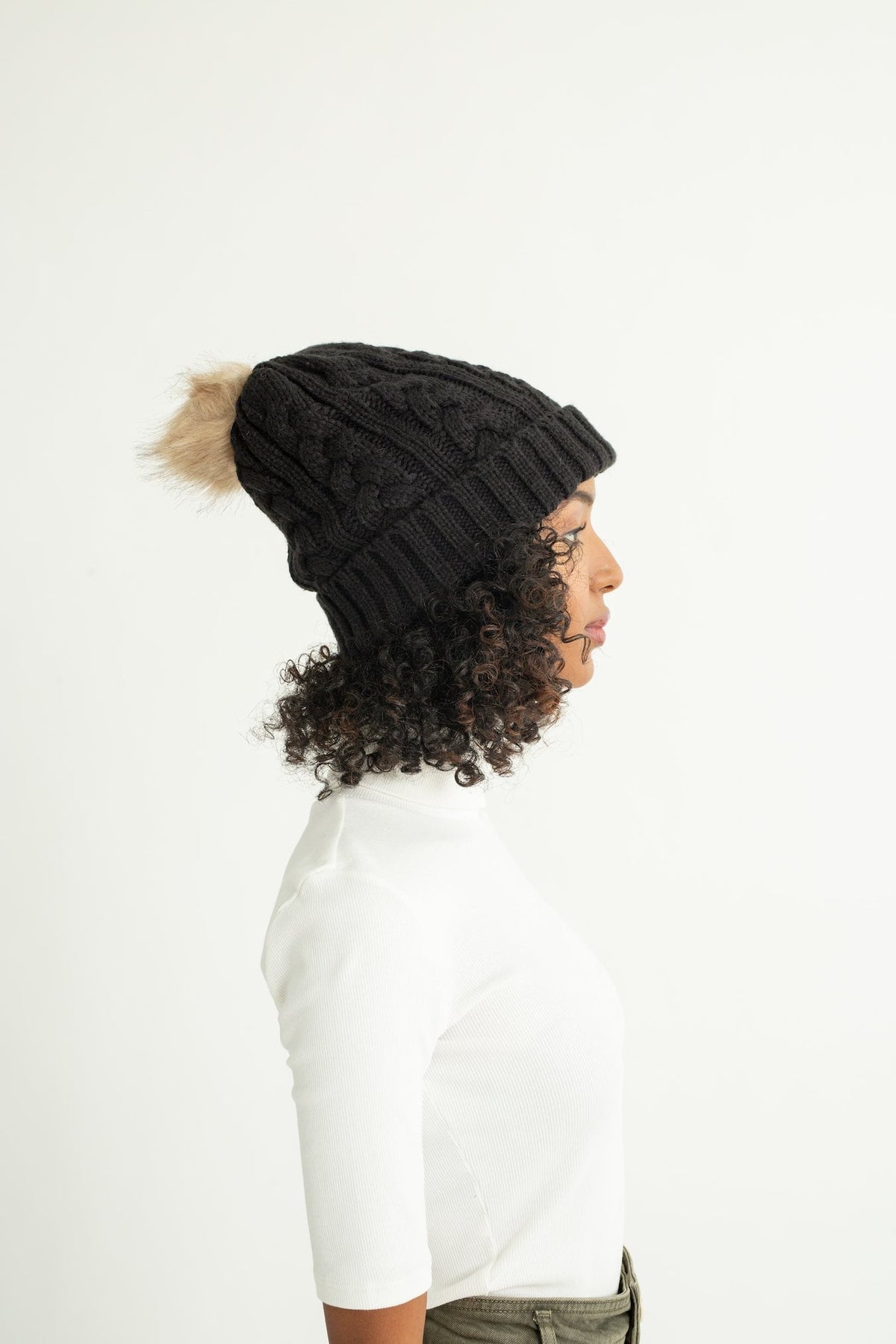Black Foldover Warm Slap w/ Pom – Grace Eleyae
